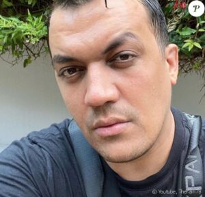 Adam Hann Wife Carly: Does The Guitarist Have Any Child? Details About ...