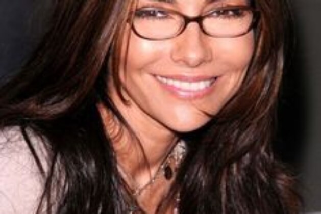 Who Is American Actor Vanessa Marcil Engaged To? Facts You Should Know ...