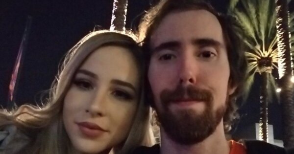 Who Was Popular Twitch Streamer Asmongold Ex Girlfriend, Pink Sparkles? Facts To Know - Bugging ...