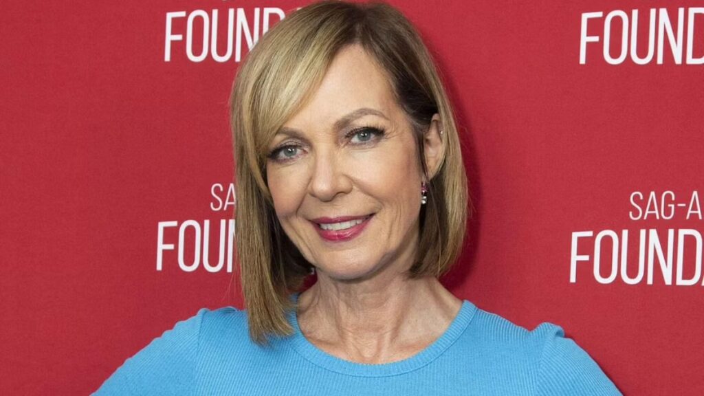 What Is Actress Allison Janney Current Net Worth In 2022? Facts To Know ...
