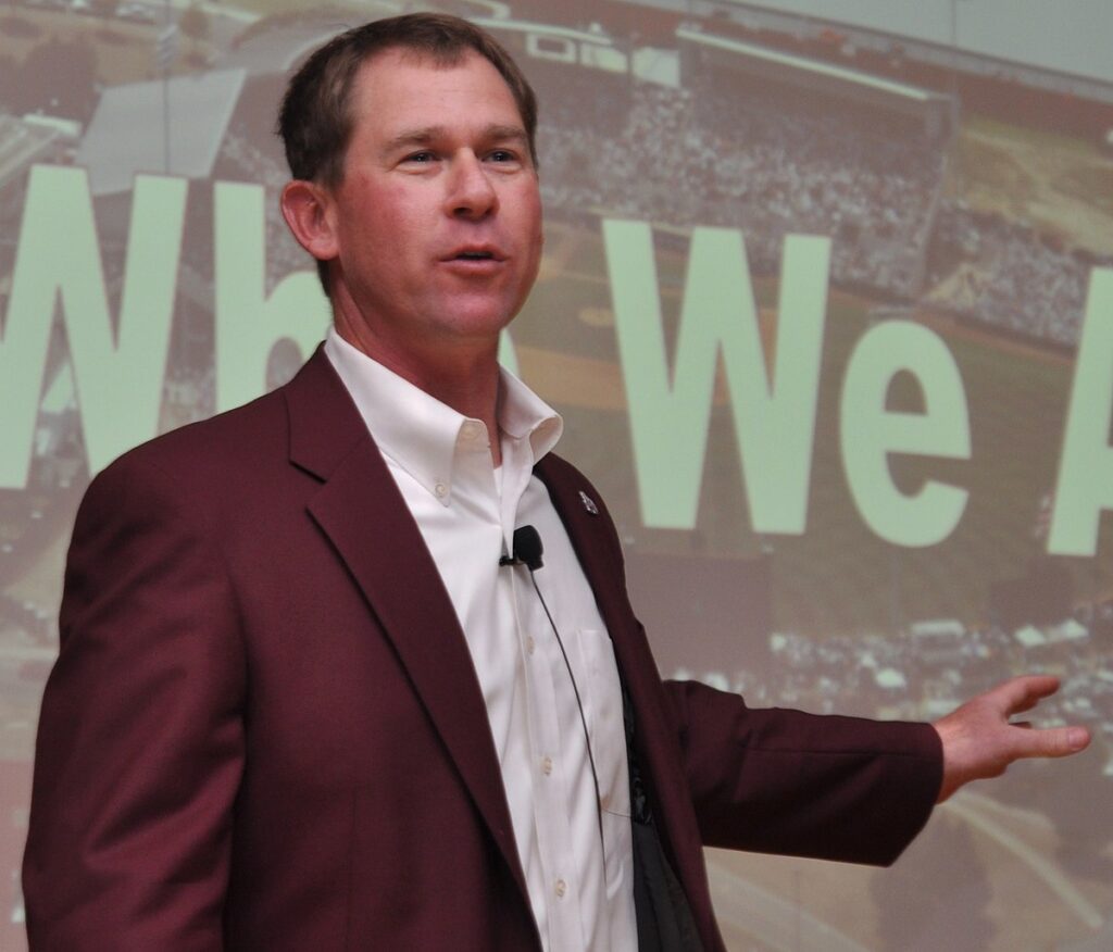 John Cohen Wife: Who Is Nelle Bashinsky? Auburn AD Net Worth Breakdown ...