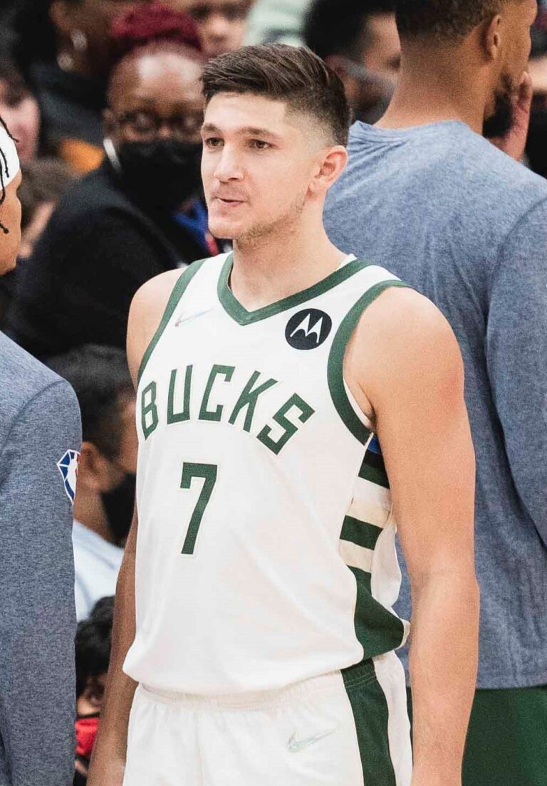 Who Is Mark Kelly Ex-Wife Amelia Victoria? Facts To Know About Amelia ...