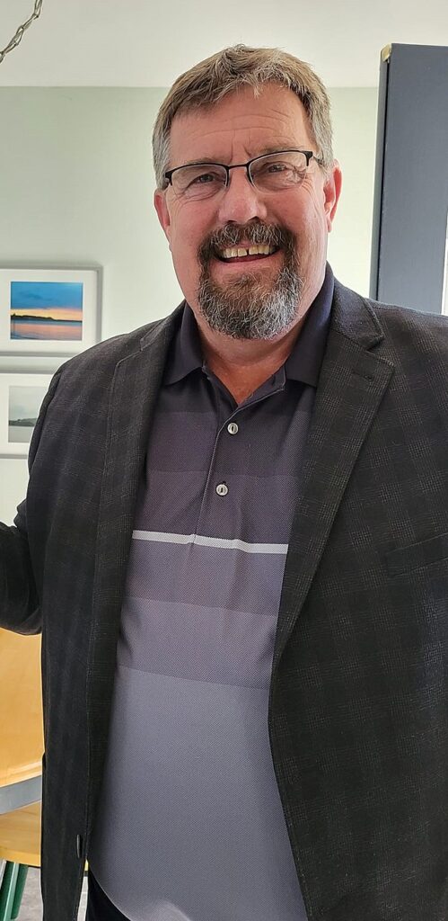 Bill And Paul Hogan Family Tree: Are They Related To Each Other? Facts ...