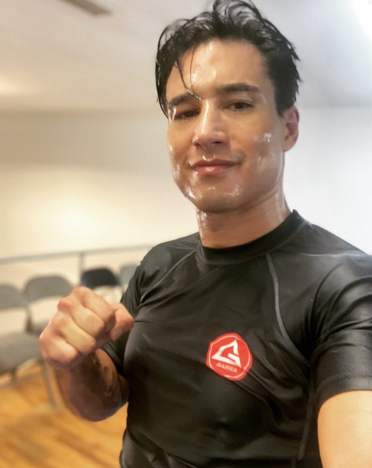 Details About Youtuber Sunnyxmisty Face Reveal- Here’s How She Actually Looks Like – Bugging ...