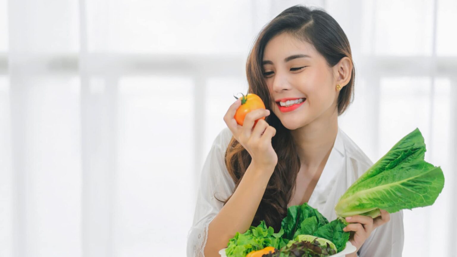 Who Are Tony Shalhoub Wife And Kids? Meet Wife Brooke Adams And Kids ...